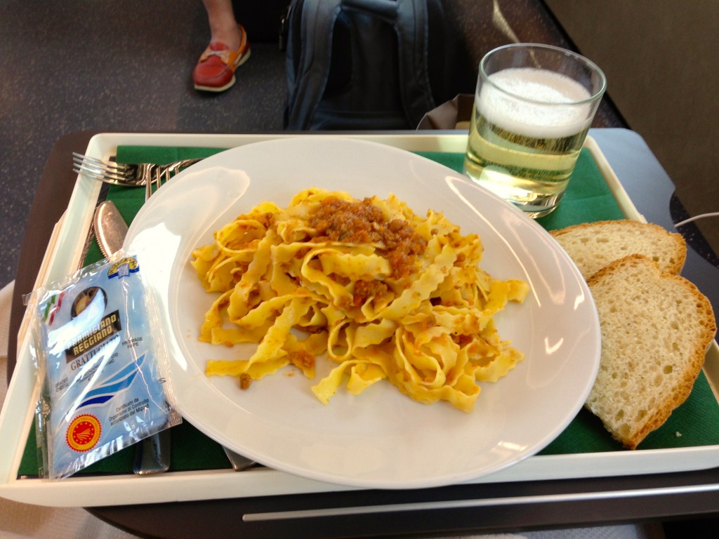 Trenitalia Frecciarossa Executive Class Review – Microwave Pasta on the ...